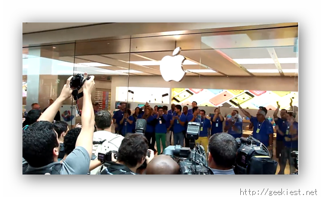 Apple opens a store in Rio de Janeiro, its first in South America